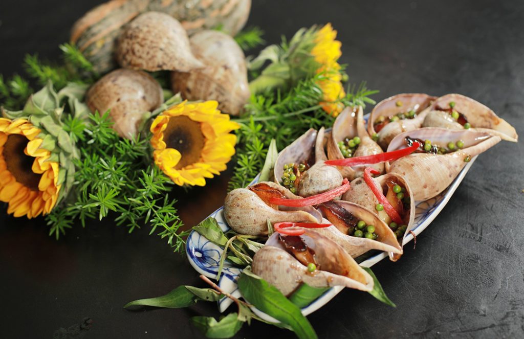 Ăn gì ở quận 4? Top 25 quán ăn ngon quận 4 ăn quên lối về